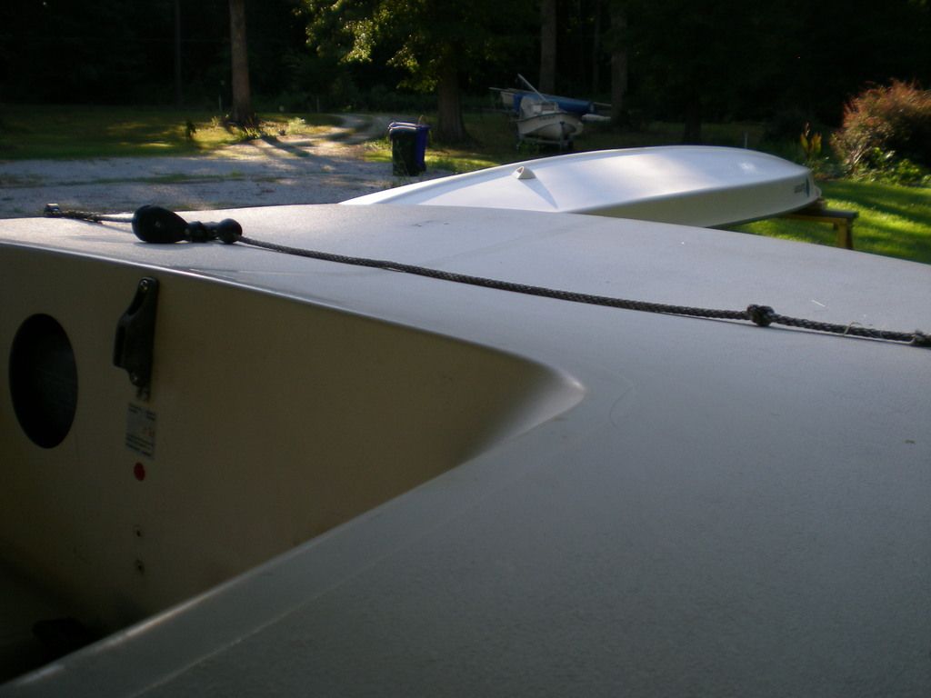 Laser 2 deck sag... does this happen on 1's? | SailingForums.com